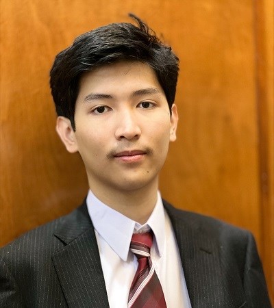 Update: Nine Surrey students receive $40,000 scholarships from Cmolik ...